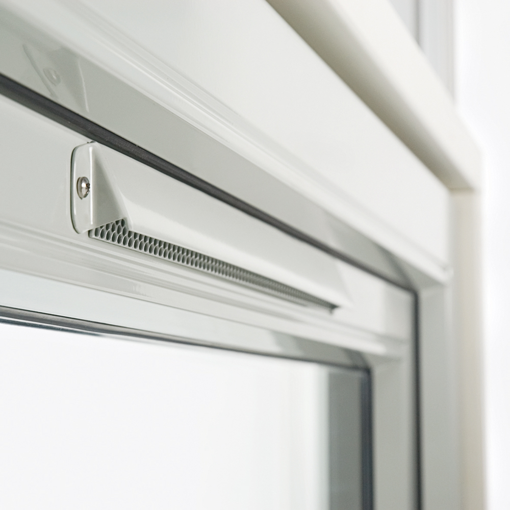 Idealcombi Nation IC Fixed light window